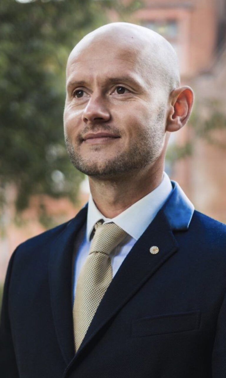 Meet the Team - Gateway Education